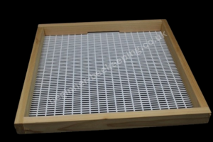 How to Perform a Bailey Comb Change for Healthier Bees